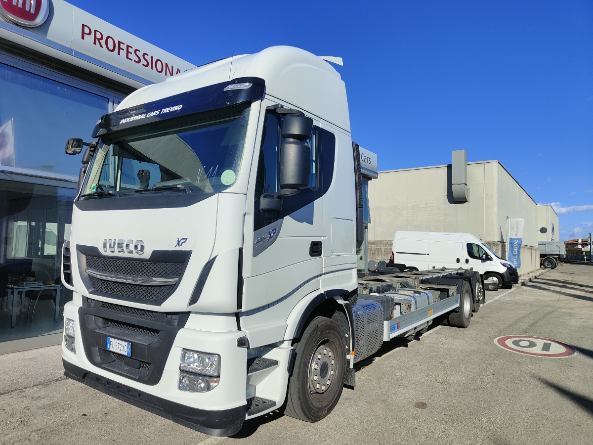 IVECO Stralis 260 AS - AS 260 S48Y/FS-XP-CM e-tronic-PASSO 6050 Usato