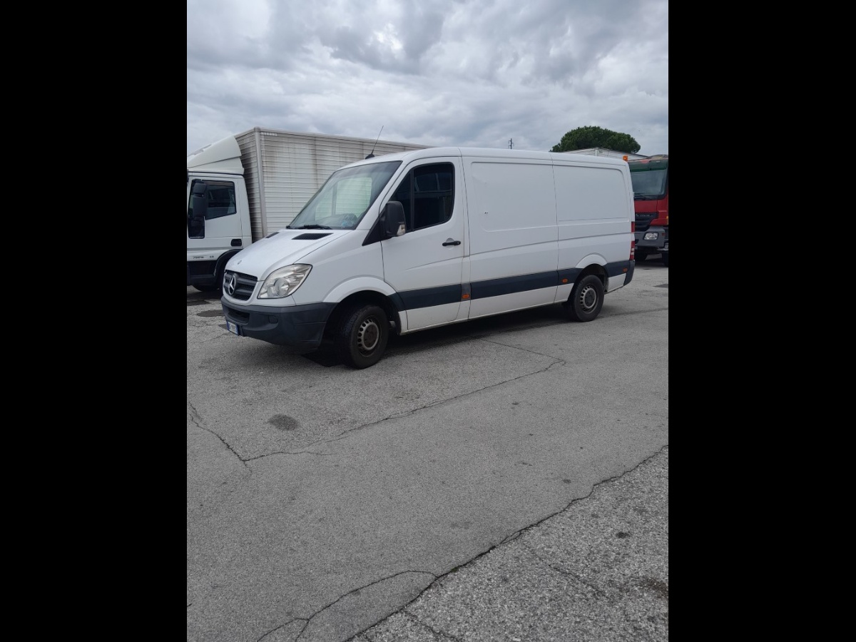 MERCEDES Sprinter 5ªs.(W907) - Sprinter F37/35 319 CDI RWD TA Furgone Usato