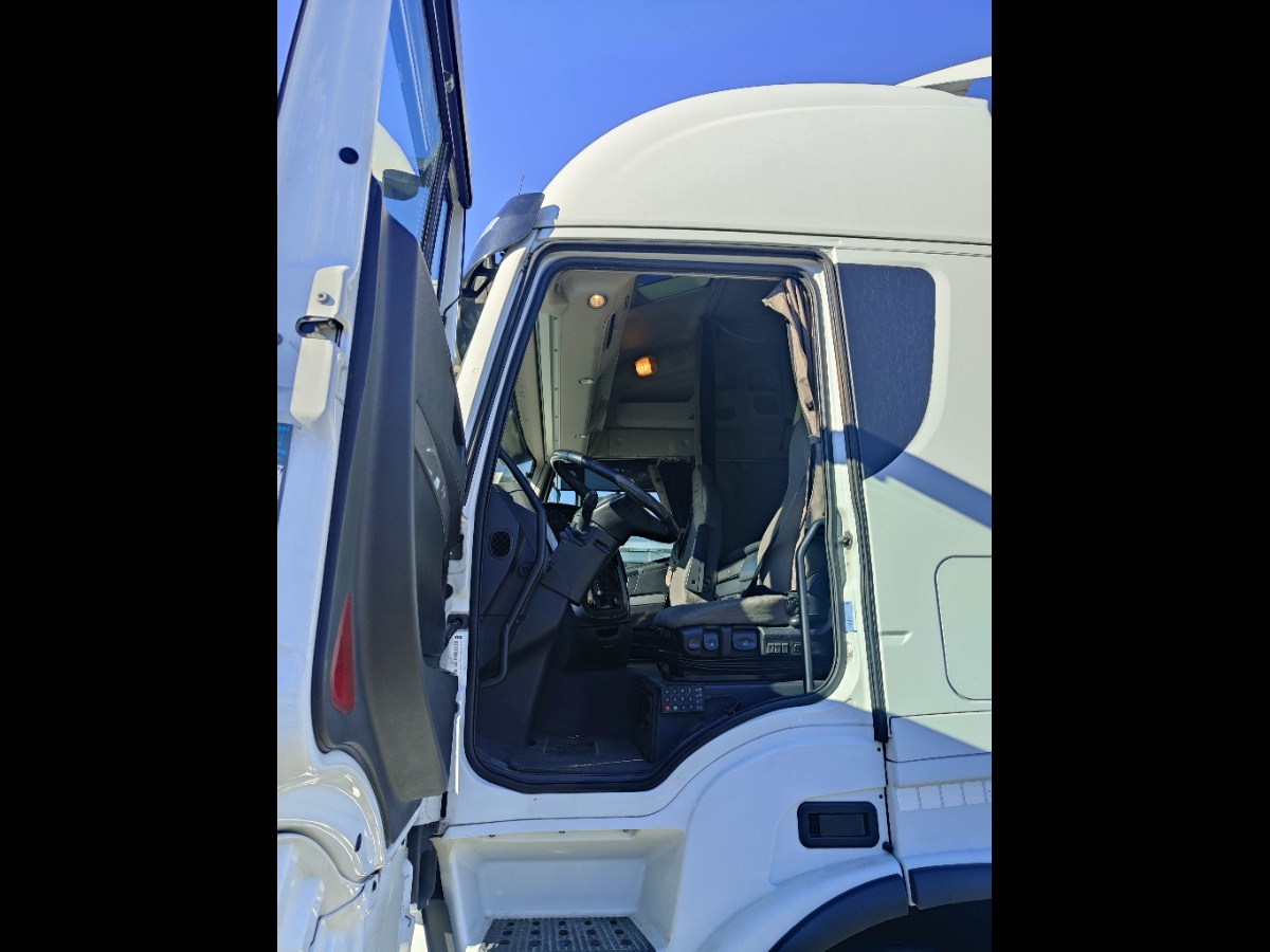 IVECO Stralis 260 AS - AS 260 S48Y/FS-XP-CM e-tronic-PASSO 6050 Usato