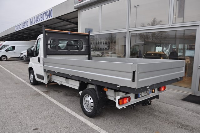 PEUGEOT Boxer 335 2.2 HDi/130CV FAP PLM Cassonato Acciaio Usato