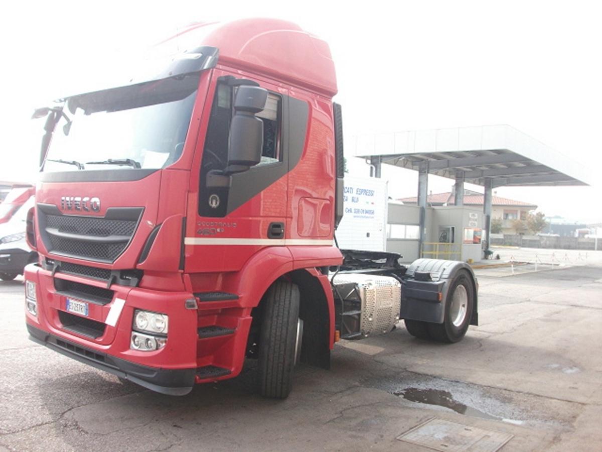 IVECO IVECO 440T/P -automatico Usato